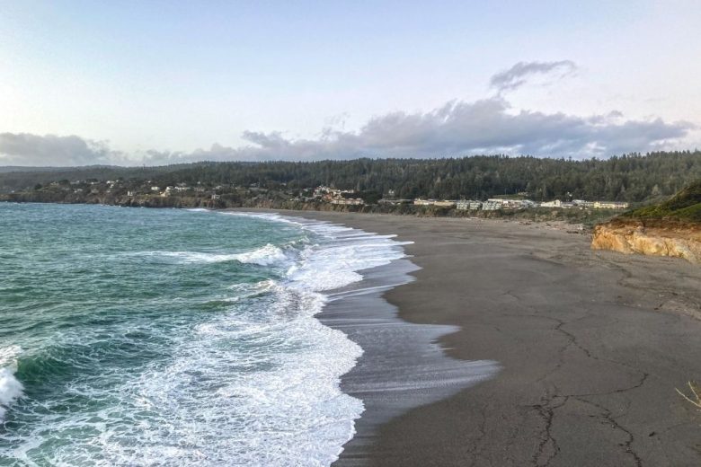 17 Best Beaches Along Highway 1